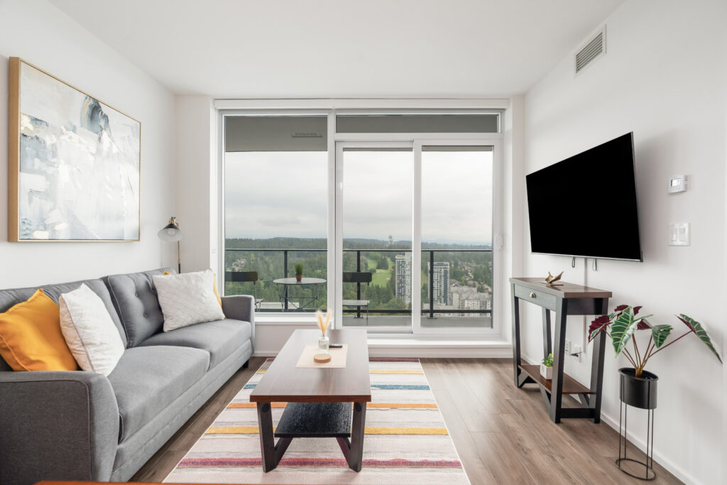 3809 Evergreen Place - Highstreet Accommodations